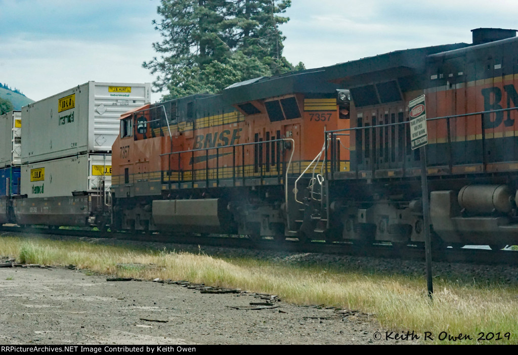 BNSF 7357
